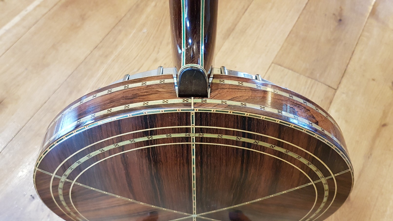 Pure Banjo » Majestic Professional Rosewood Tenor Banjo