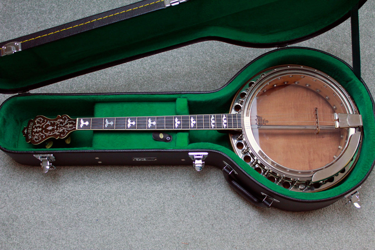 Pure Banjo » Majestic Professional Rosewood Tenor Banjo